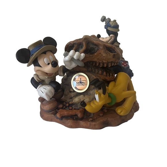 Disney ANIMAL KINGDOM | Other | Disney Animal Kingdom Big Dig In The ...